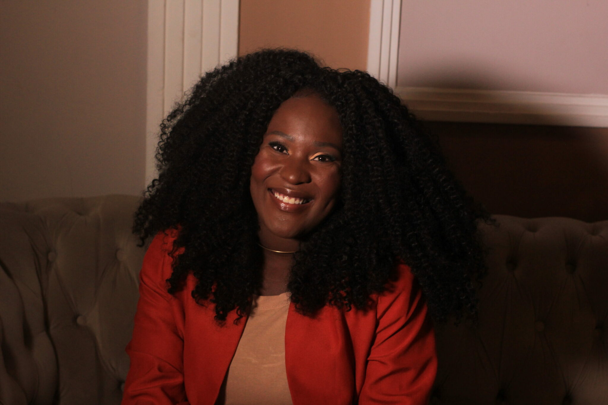 Júlia Gomes estreia na música com o single autoral “Tudo É Possível ao ...